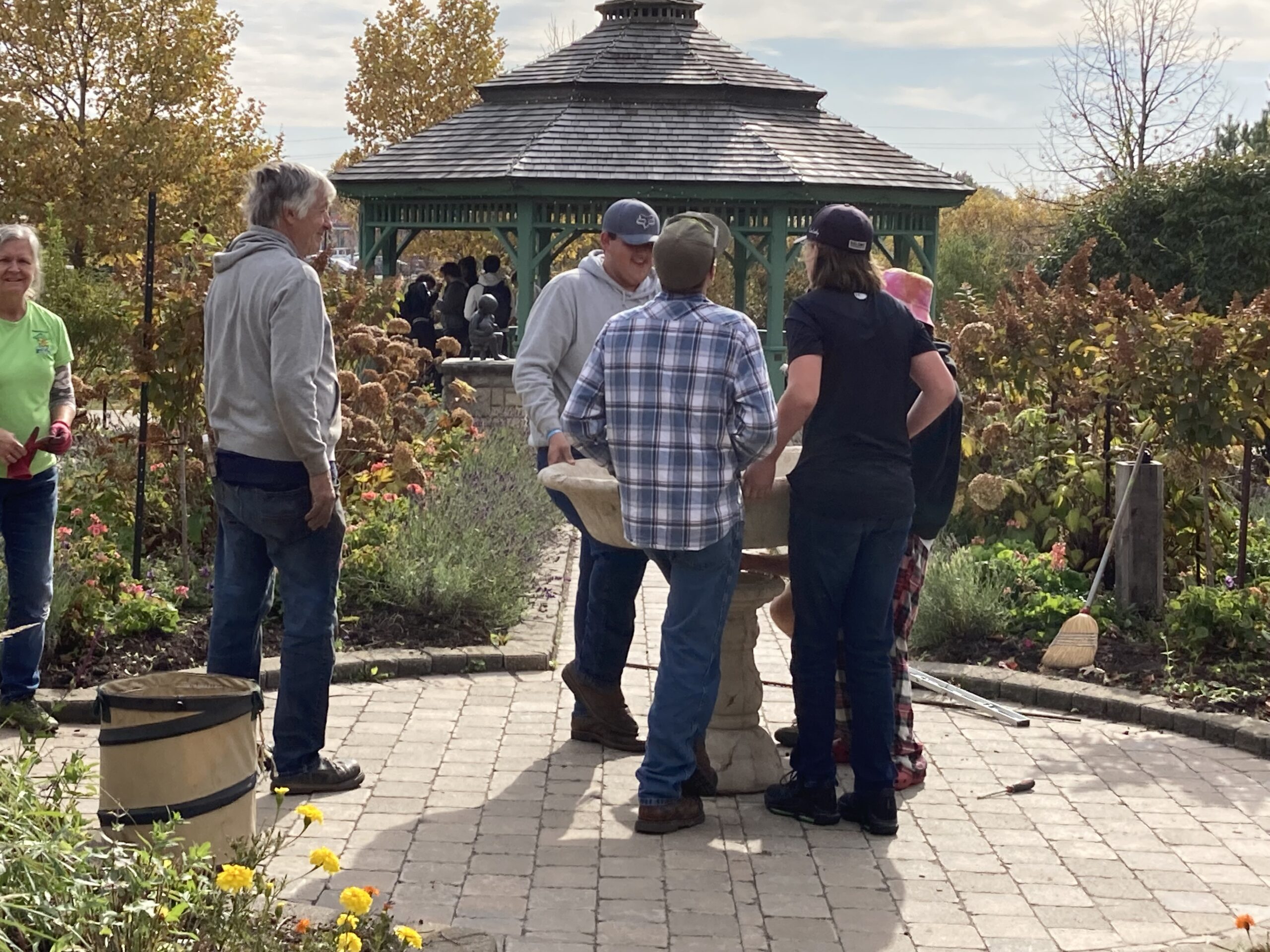 Our Donors - Old Seed House GardenOld Seed House Garden